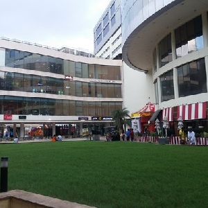 Courtyard, R City Mall: Ghatkopar - Premier TicketsPremier Tickets